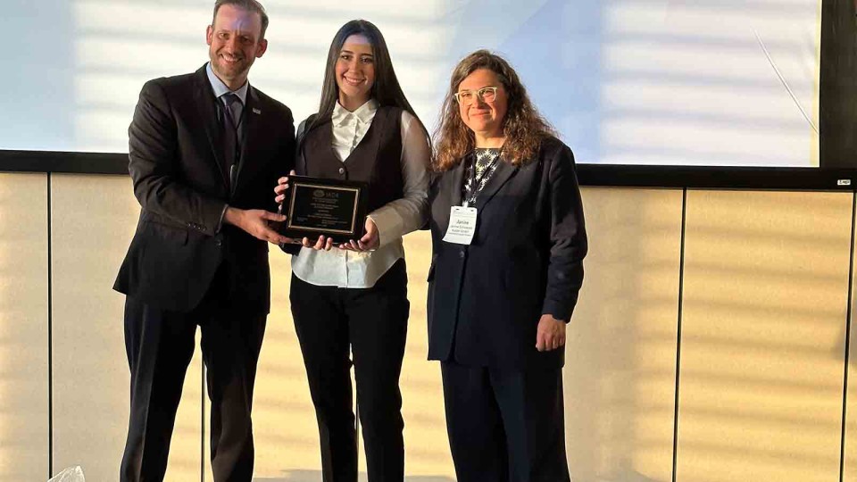 Kulzer honours young scientists with the Kulzer/IADR Travel Award